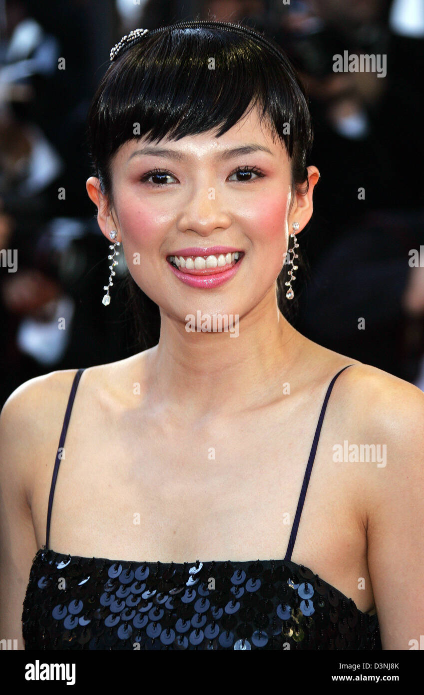 Chinese actress Ziyi Zhang poses on the red carpet at the premiere of ...