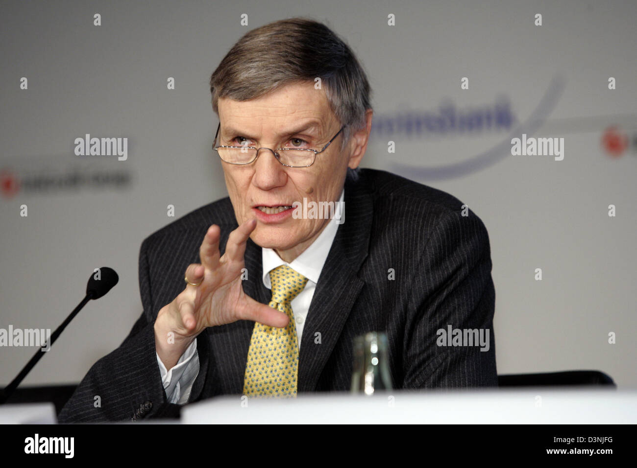 Wolfgang Sprissler, HypoVereinsbank Management Board Spokesman, is ...