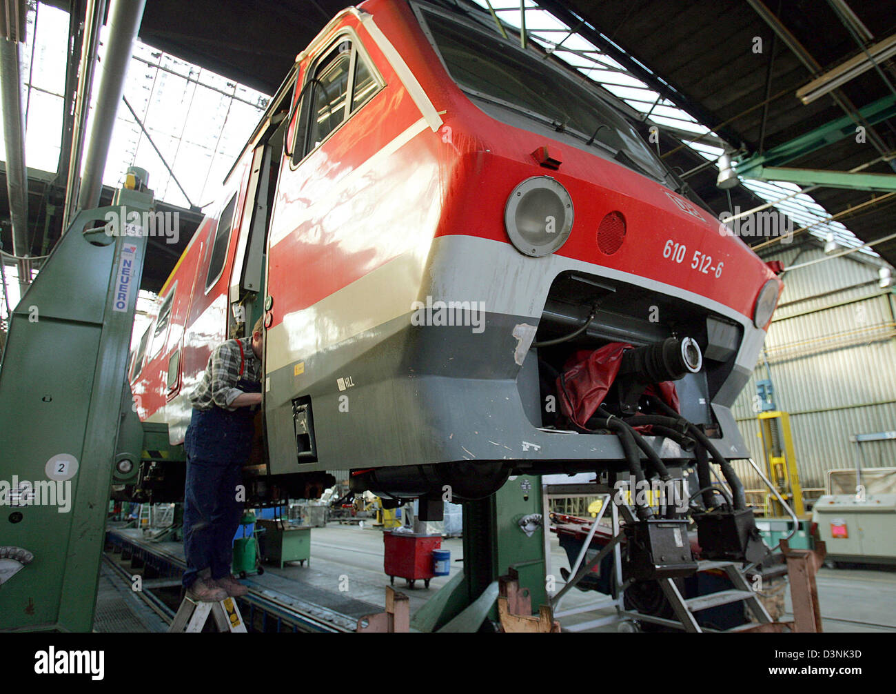 Diesel multiple units hi-res stock photography and images - Alamy