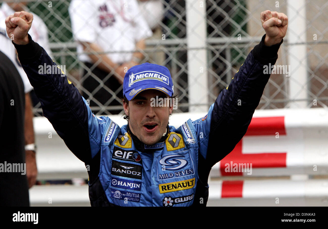 Spanish Formula One driver Fernando Alonso for Renault F1 team ...