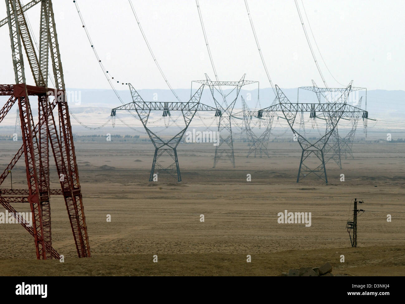 Power poles with overland lines pictured near Suez, Egypt, 17 April ...