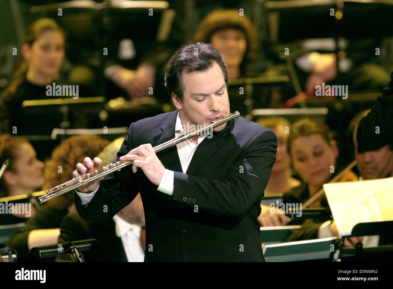 Male flutist High Resolution Stock Photography and Images - Alamy