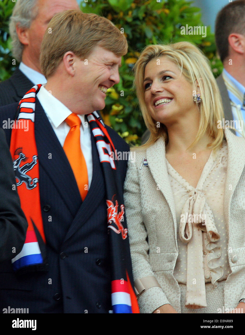 Dutch Crown Prince Willem-Alexander and Princess Maxima smile prior the ...