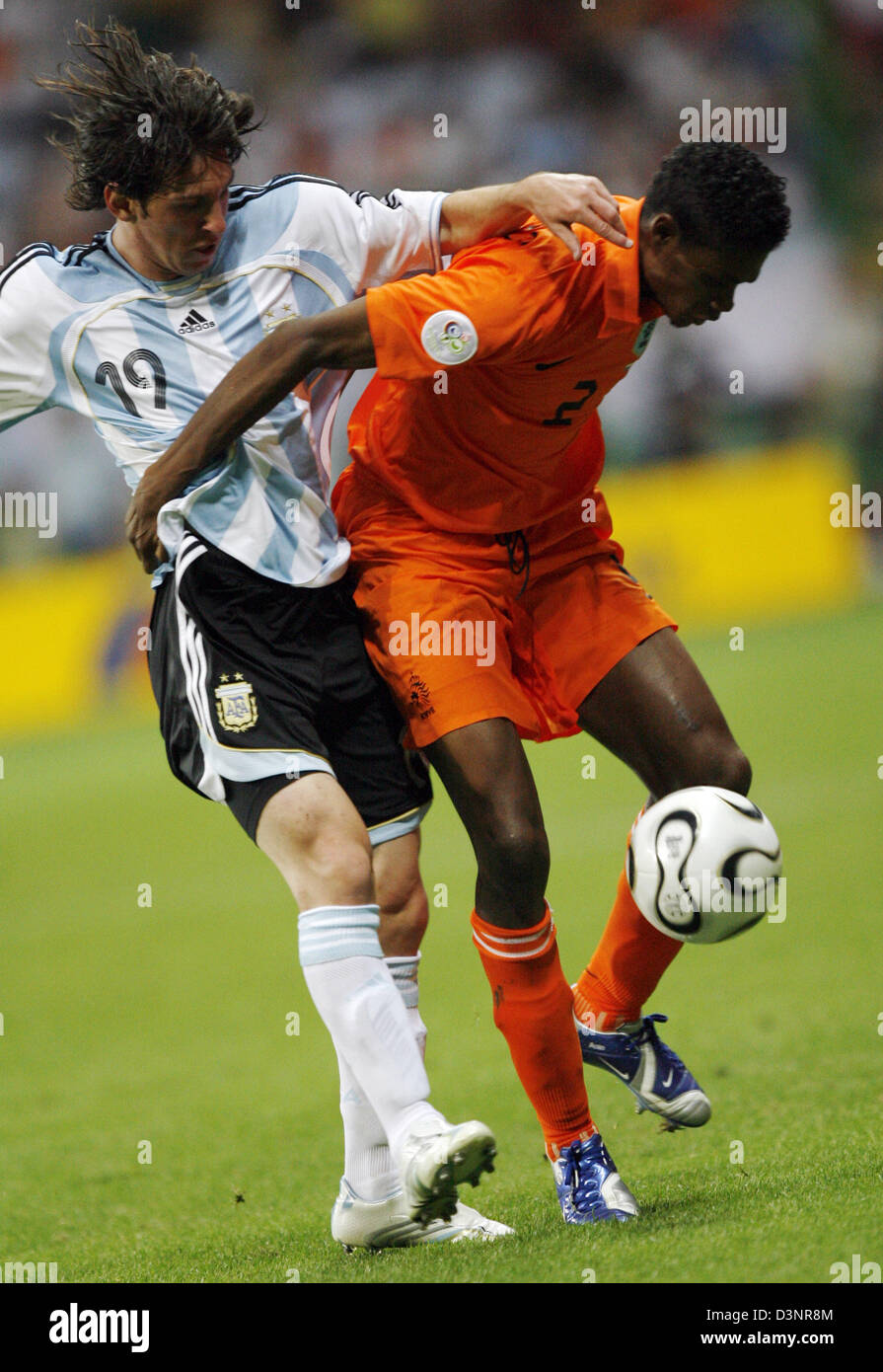 Lionel messi argentinian soccer player hi-res stock photography and ...