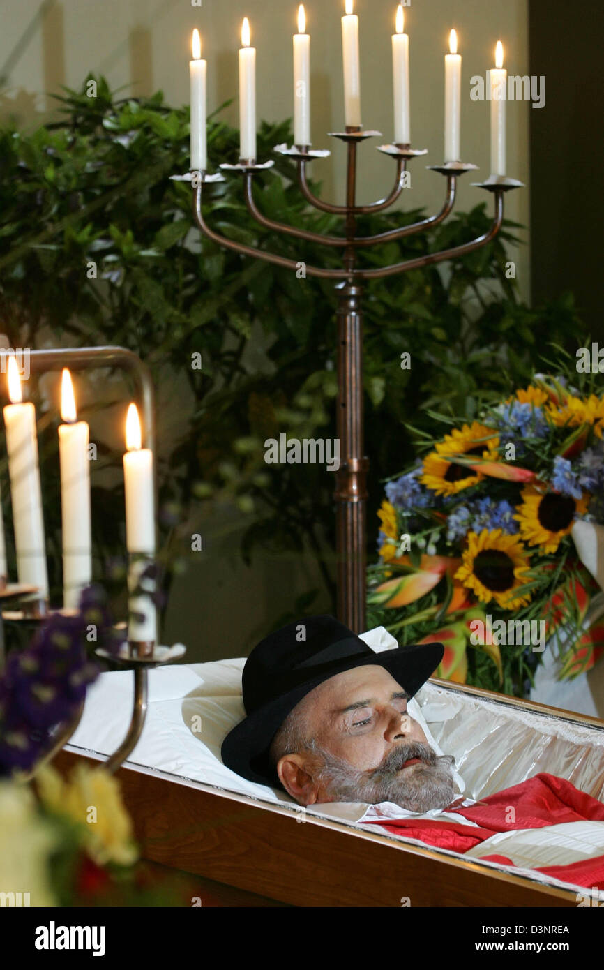 Singer Drafi Deutscher is laid out in a coffin at the chapel belonging ...