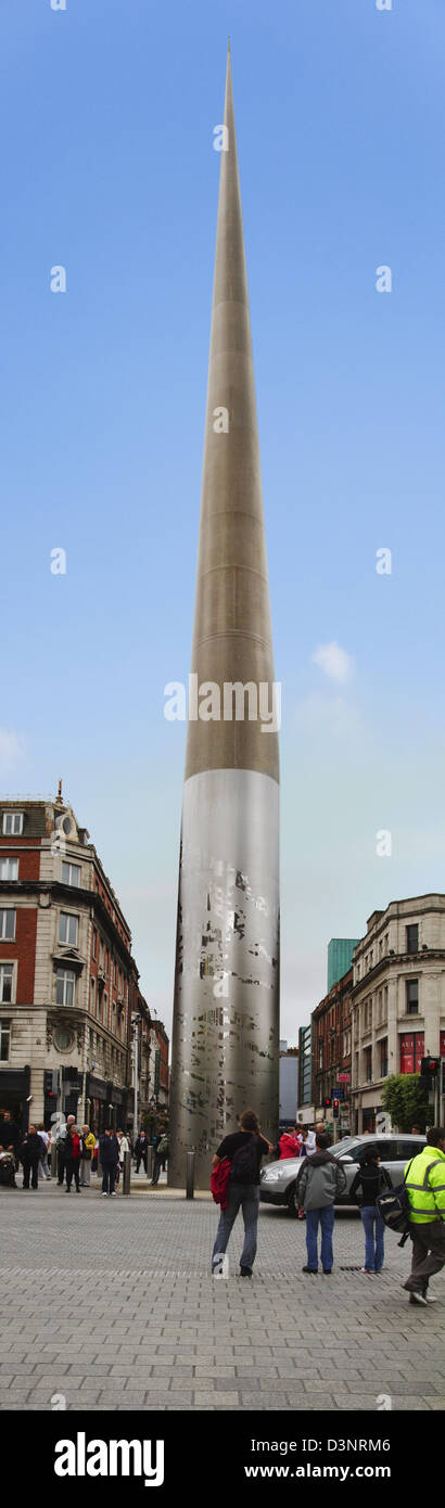Spire in a city, Spire Of Dublin, O'Connell Street, Dublin, Republic of ...
