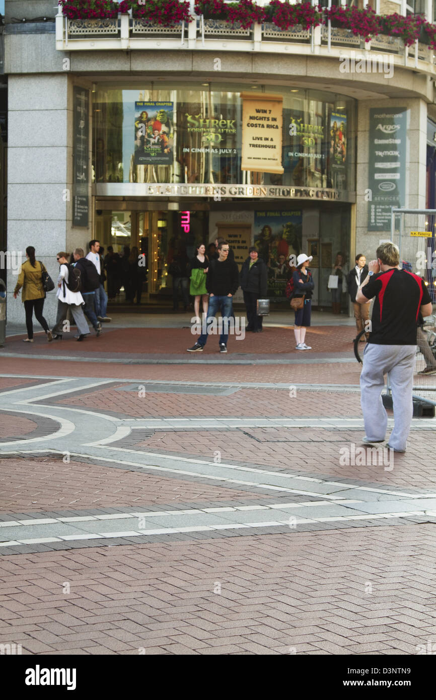 People in front of a shopping mall, Dublin, Republic of Ireland Stock ...
