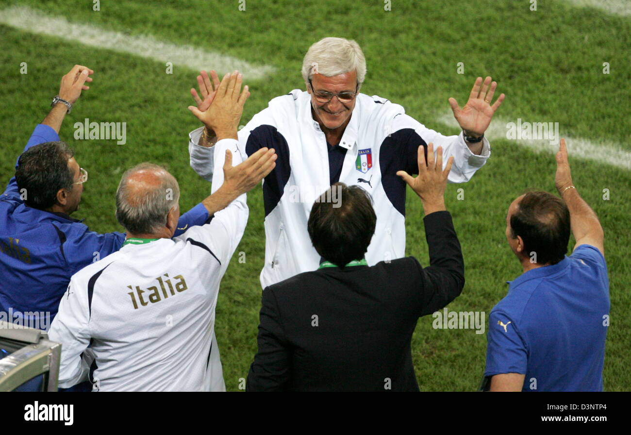 Marcello lippi coach italy soccer High Resolution Stock Photography and ...