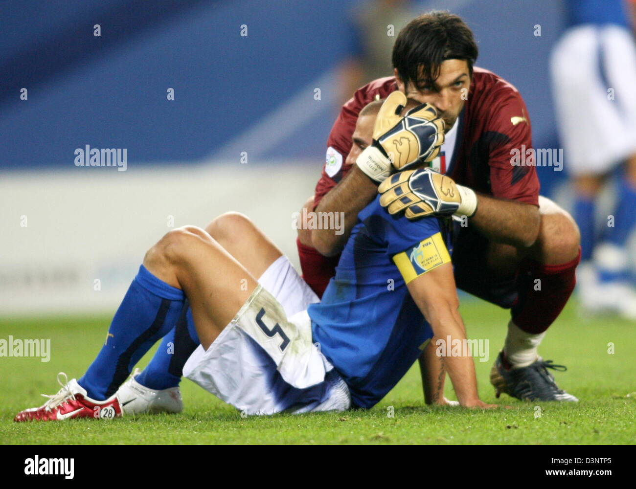 Buffon 2006 hi-res stock photography and images - Alamy