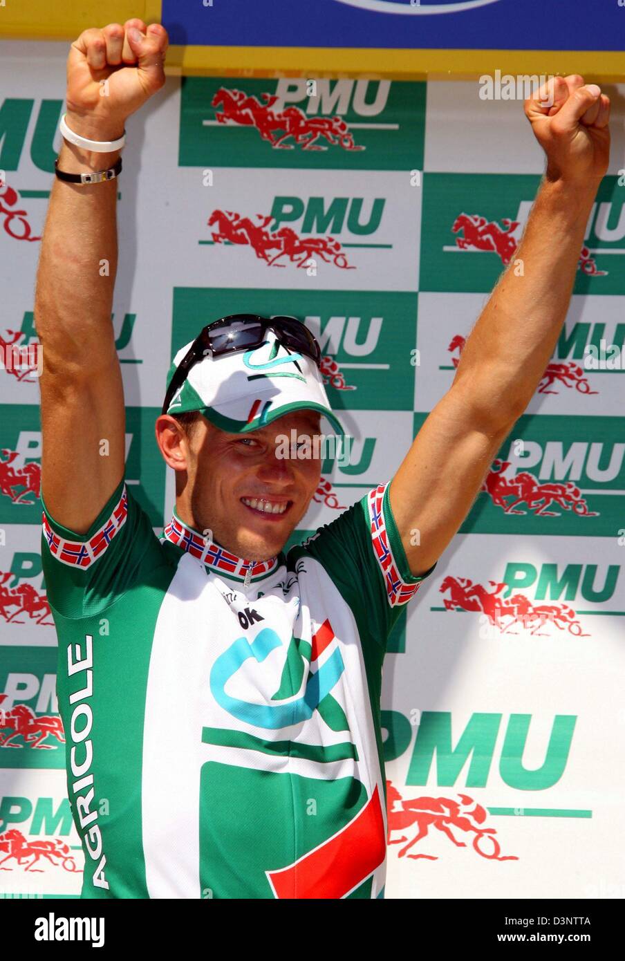 The norwegian team celebrates photo hi-res stock photography and images ...
