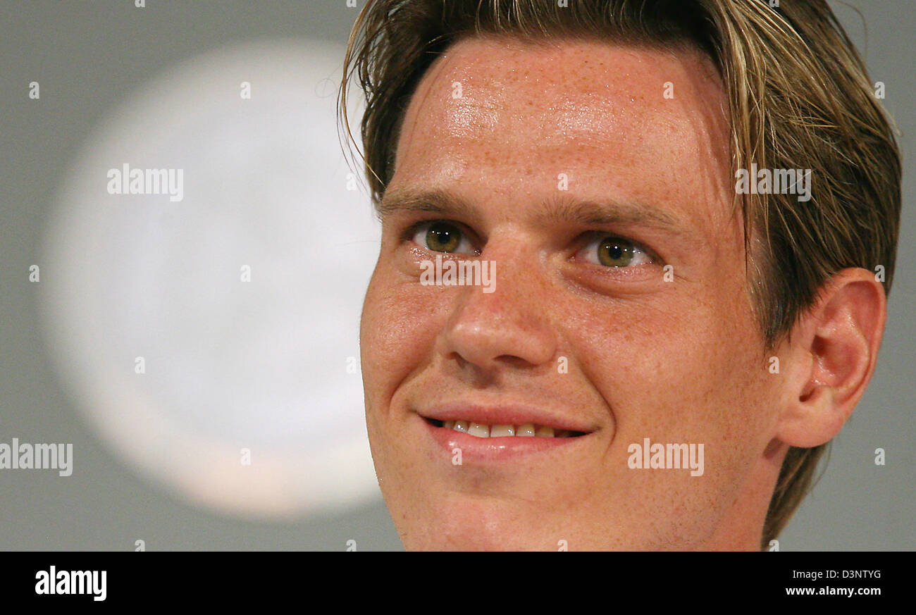 World cup final 2006 player hi-res stock photography and images - Alamy