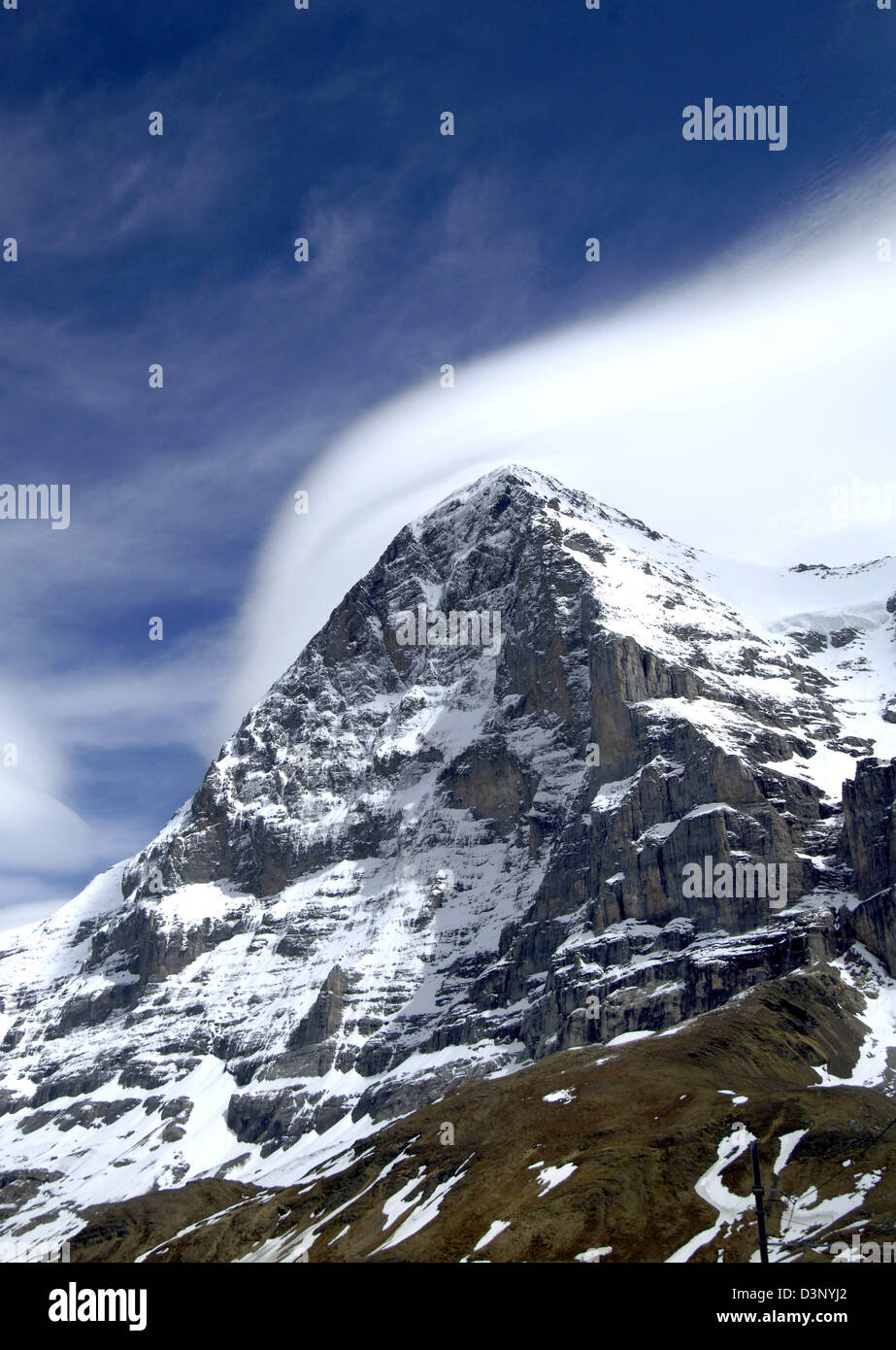 The picture shows the Eiger Nordwand in Switzerland, July 2005. Photo ...