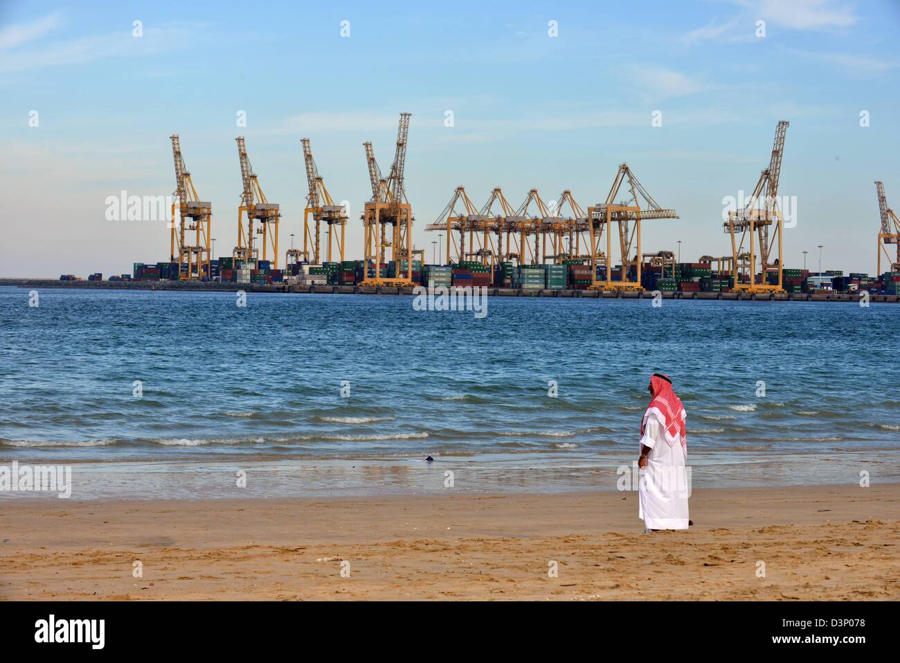 Khorfakkan hi-res stock photography and images - Alamy