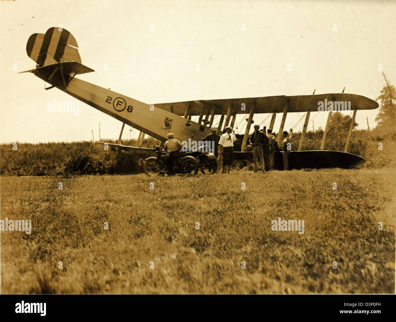 The aircraft accident between 1922 and 1925 involved the Martin MBT, a ...