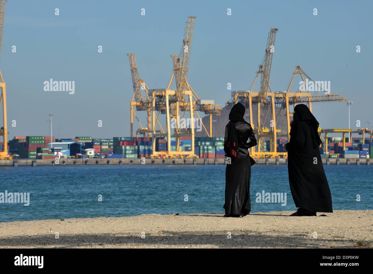 Khorfakkan hi-res stock photography and images - Alamy