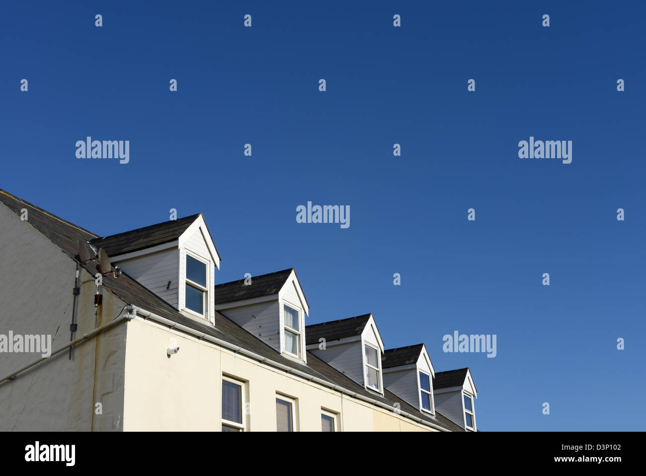 Roof roofline hi-res stock photography and images - Alamy