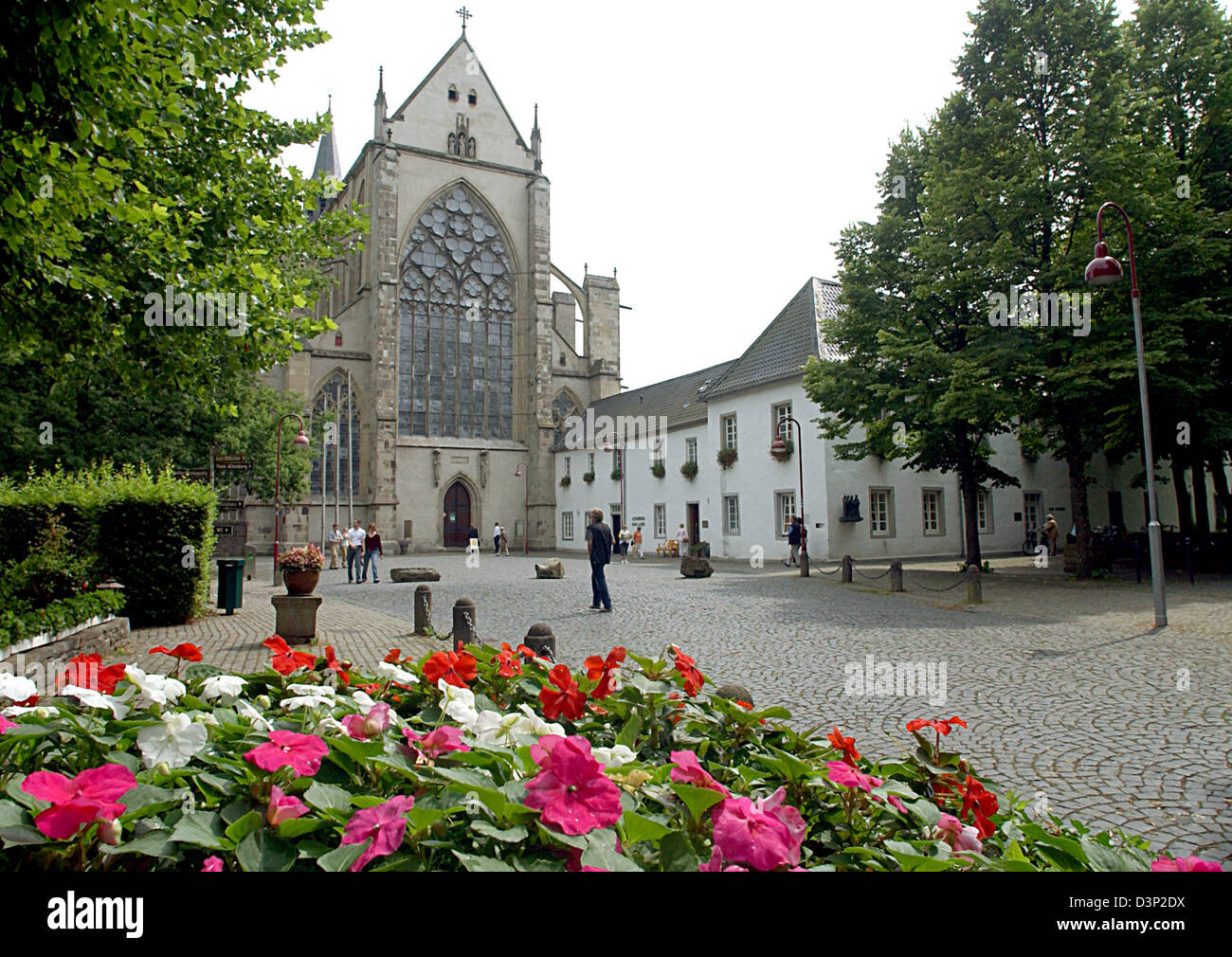 Altenberg cathedral bergisches land germany hi-res stock photography ...