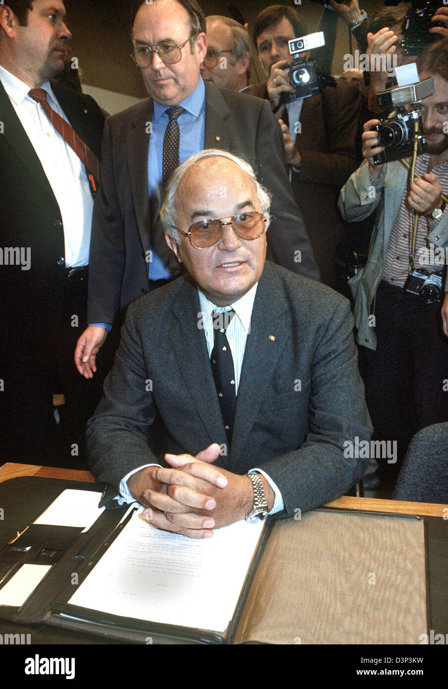 1971 1983 hi-res stock photography and images - Alamy