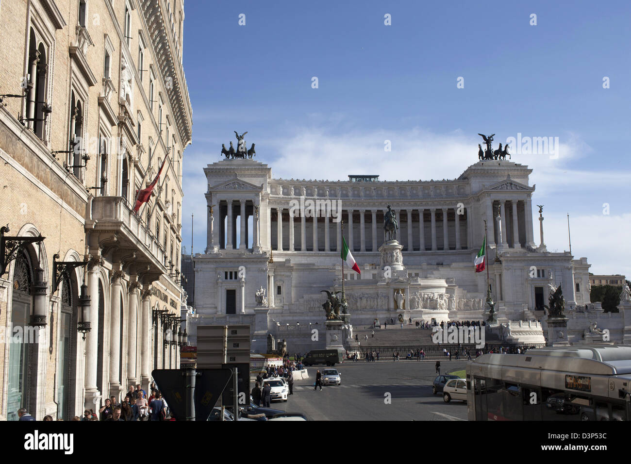Typewriter monument hi-res stock photography and images - Alamy