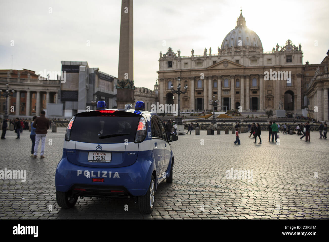 Small police car in St Peter's square in the Vatican rome Stock Photo ...