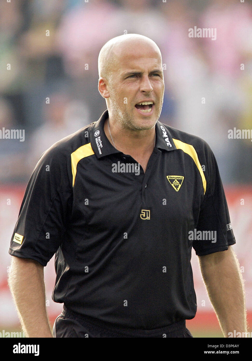 Coach alemannia aachen head hi-res stock photography and images - Alamy