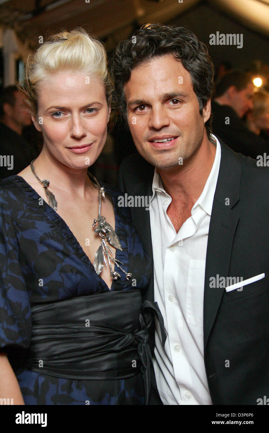 US American actor Mark Ruffalo and wife arrive at the Toronto ...