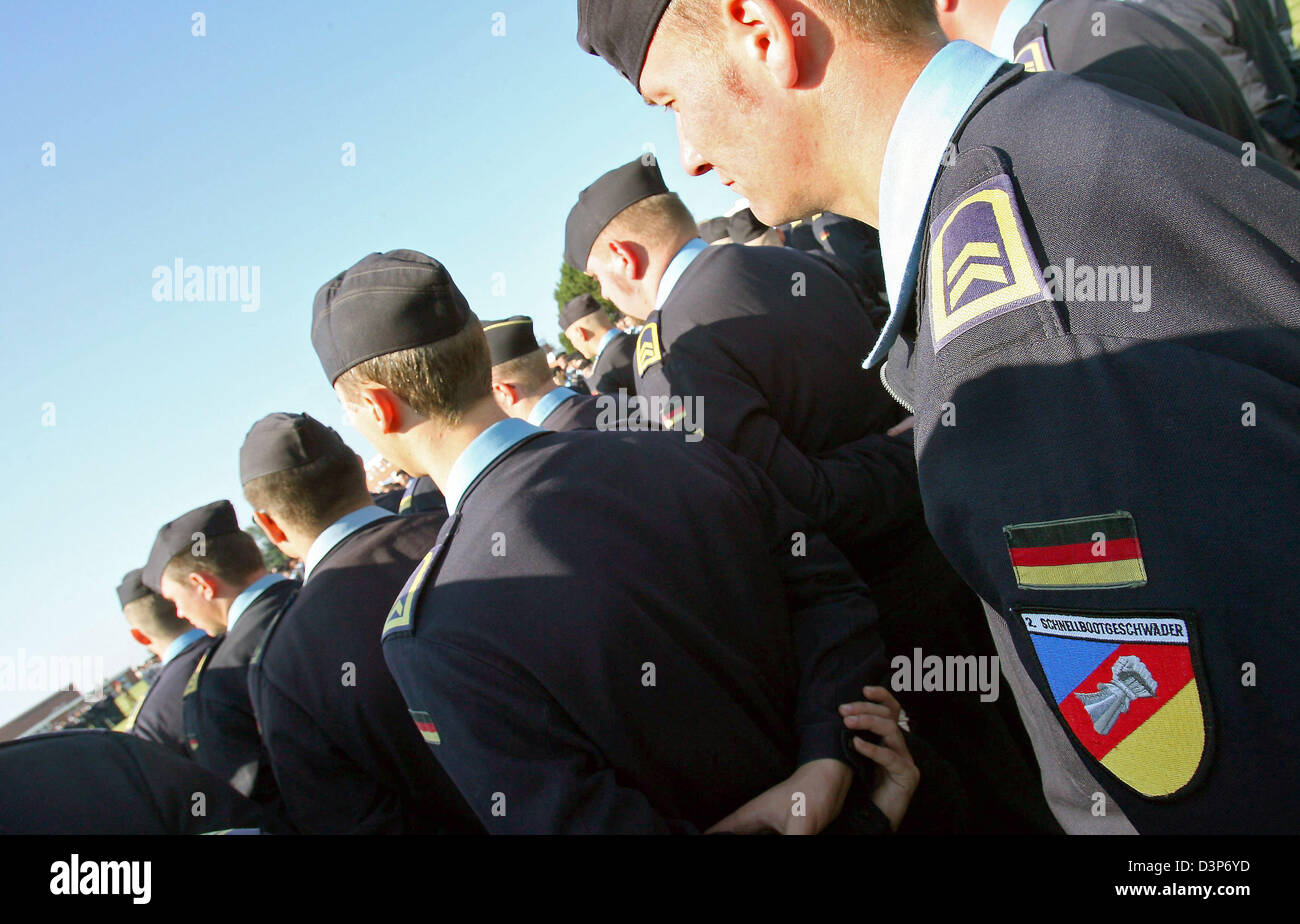 Marines are pictured during a leave-taking ceremony of the German navy ...