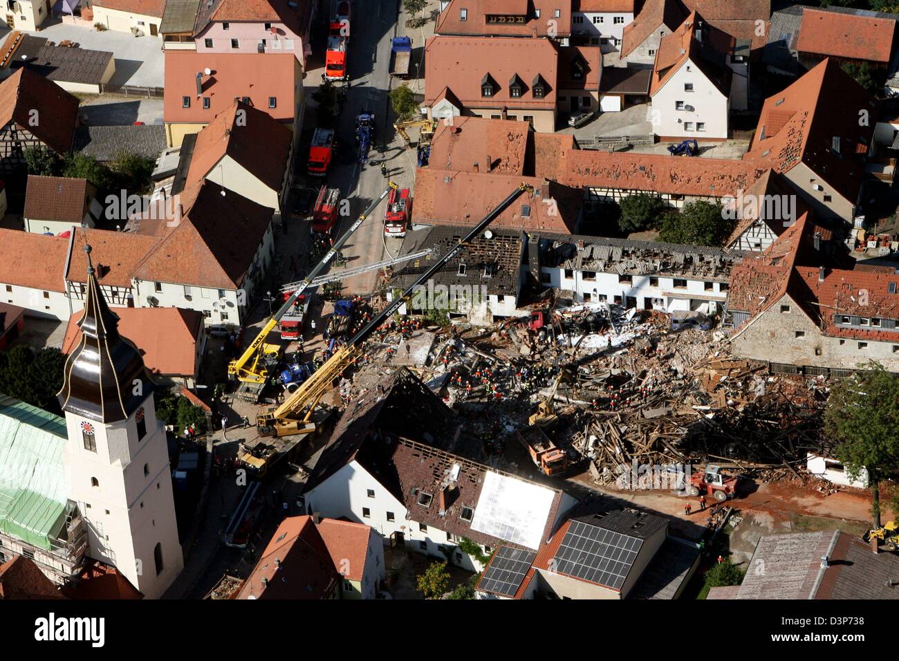 The photo shows the ruins of the houses destroyed in the gas explosion ...
