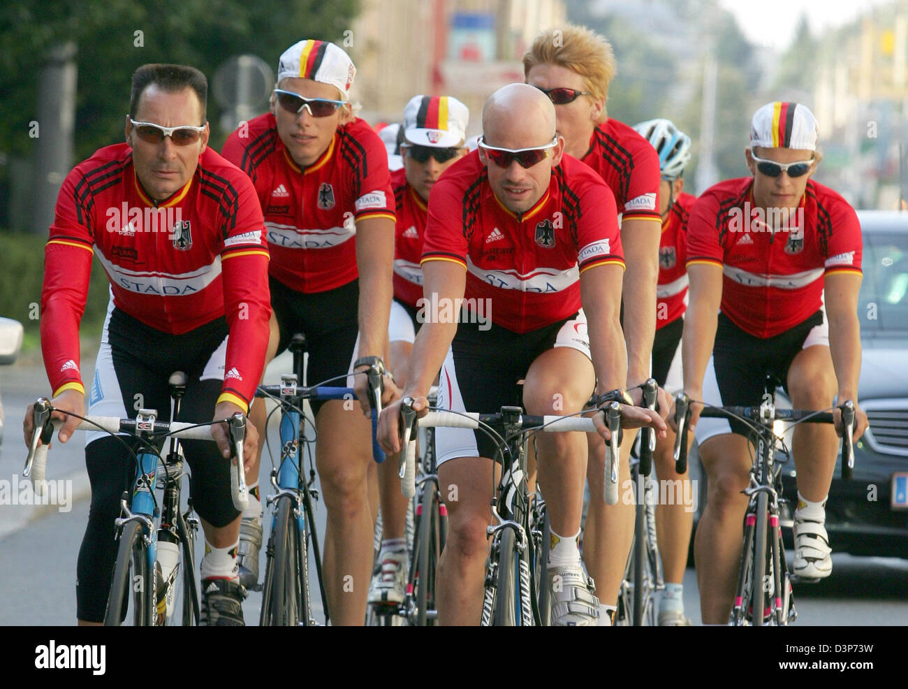 German cycling professionals (L-R) Erik Zabel, Christian Knees, Stefan ...