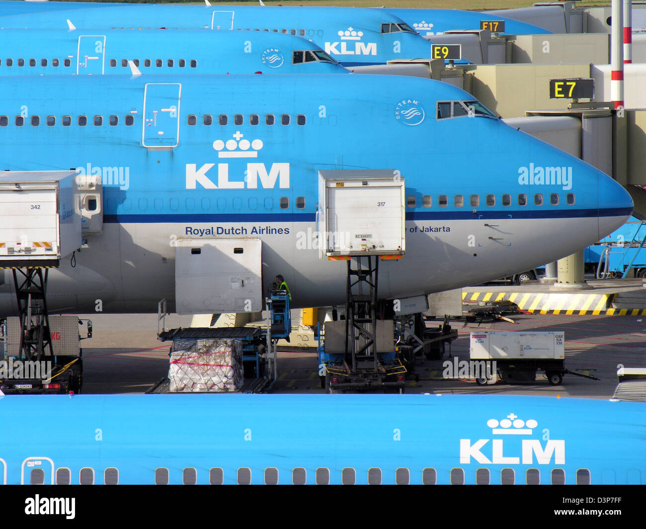 The photo shows airplanes of the Dutch airline KLM (RoyalDutsch ...