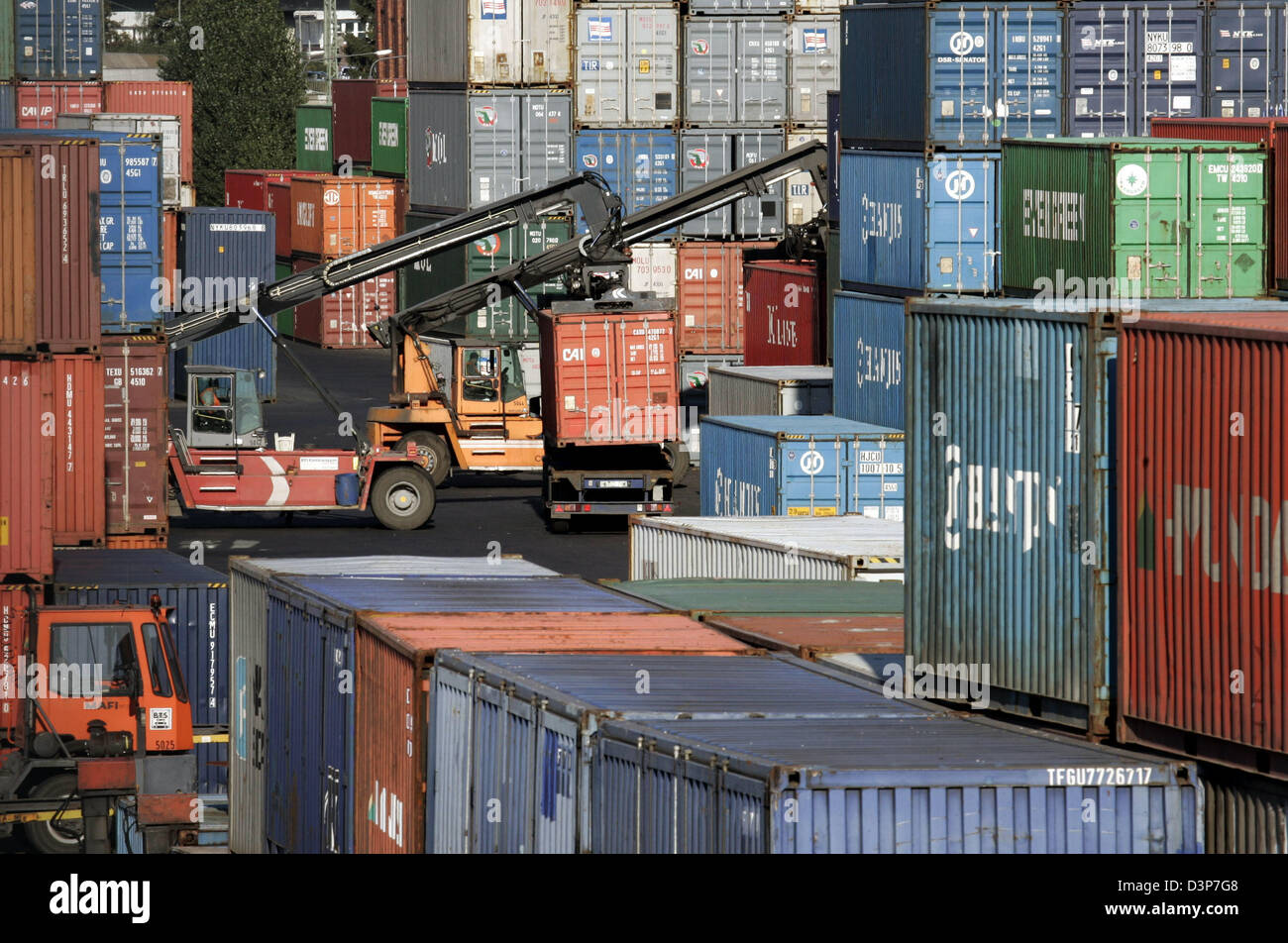 Transloading hi-res stock photography and images - Alamy