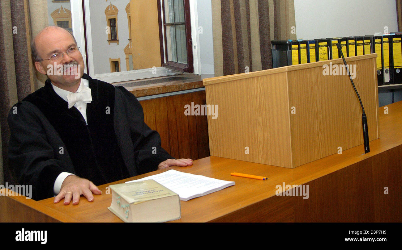 Public prosecutor Peter Koch pictured in the District Court Kempten ...