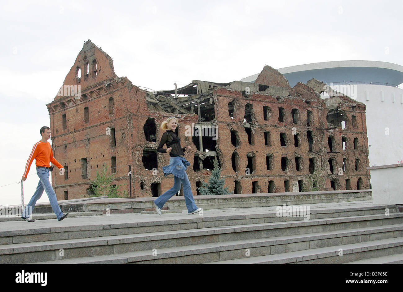 German soldiers during the stalingrad battle hi-res stock photography ...