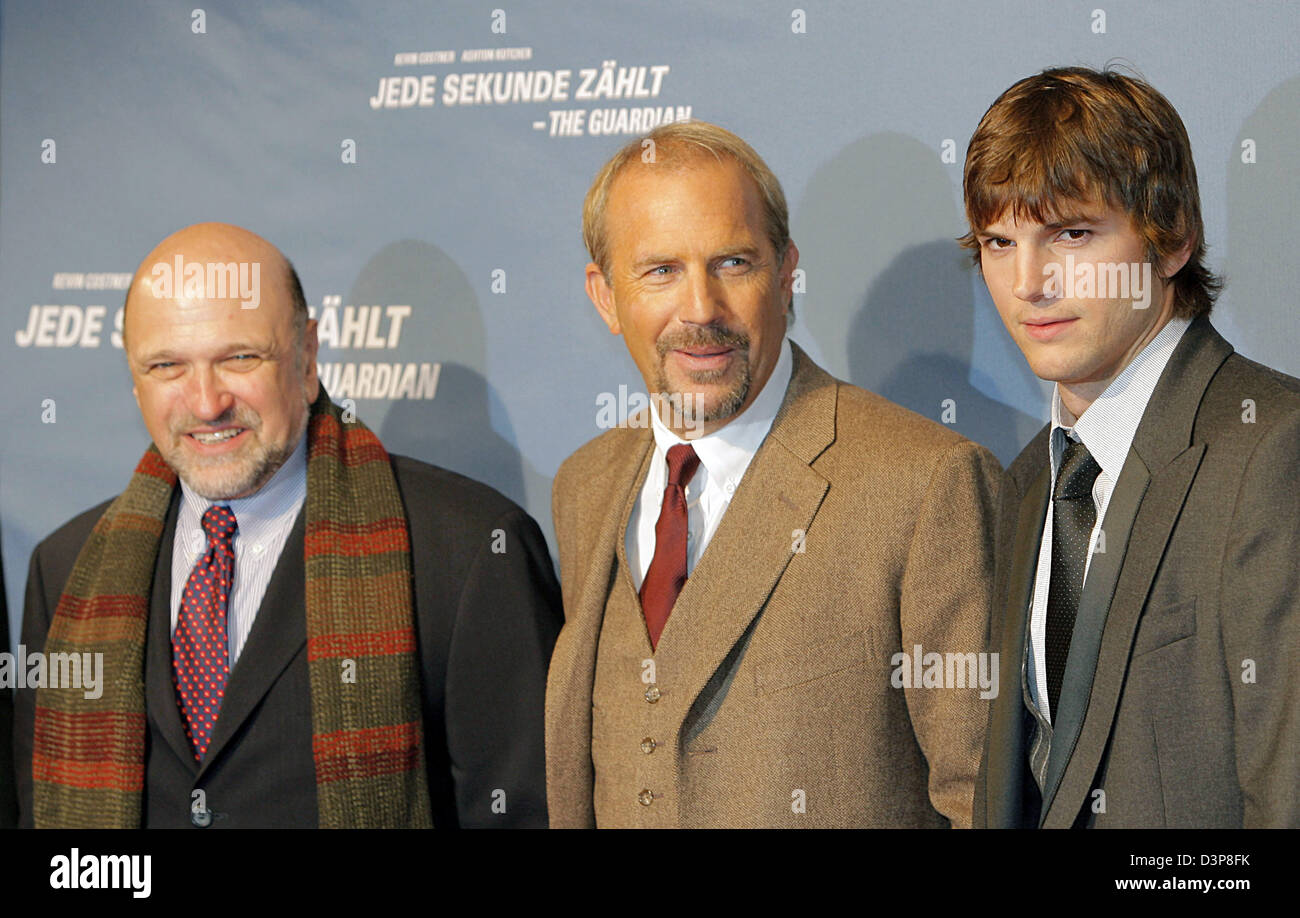 Andrew davis guardian premiere hi-res stock photography and images - Alamy