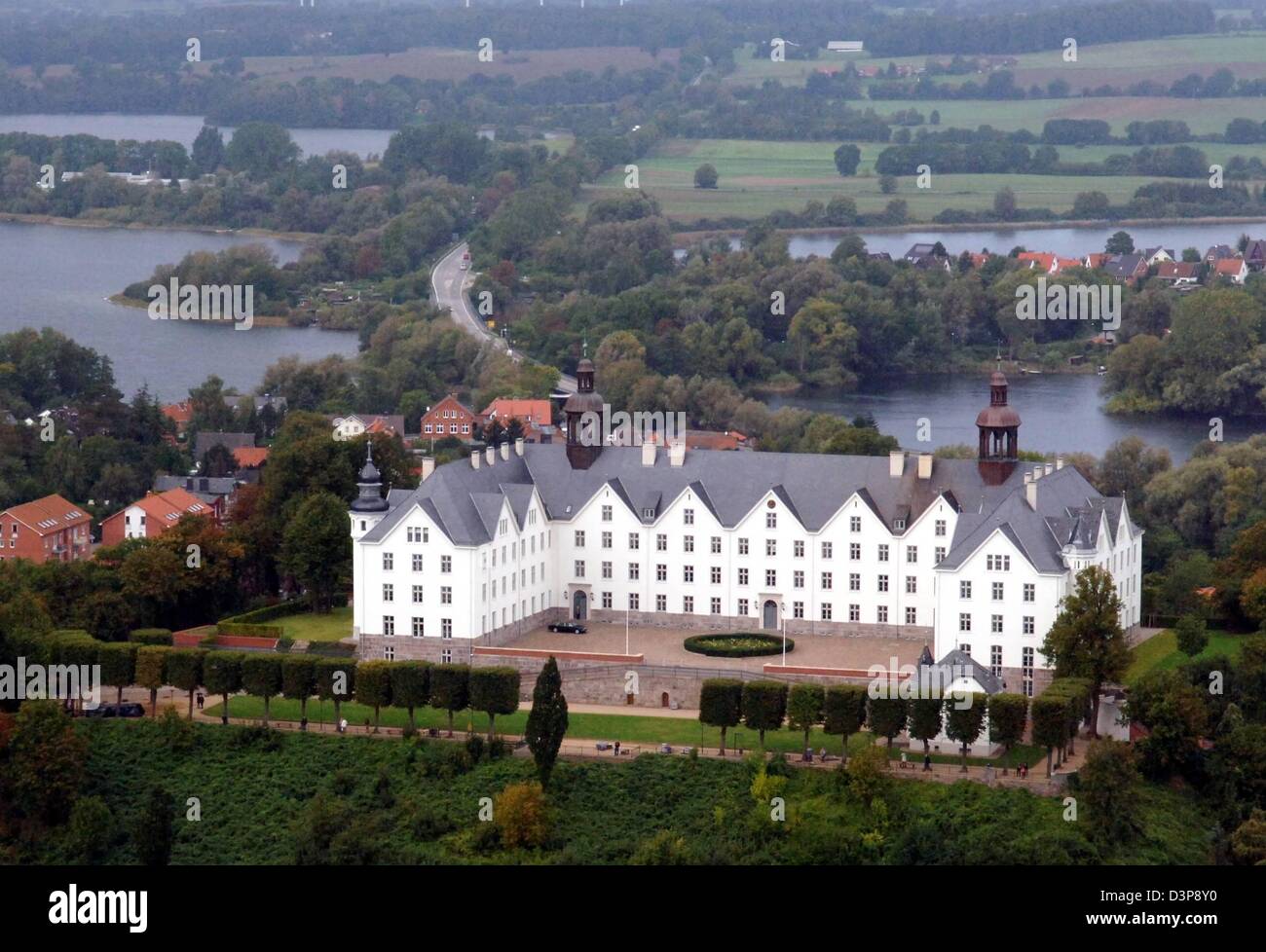 The picture shows an aerial view of Ploen Castle in Ploen, Germany ...