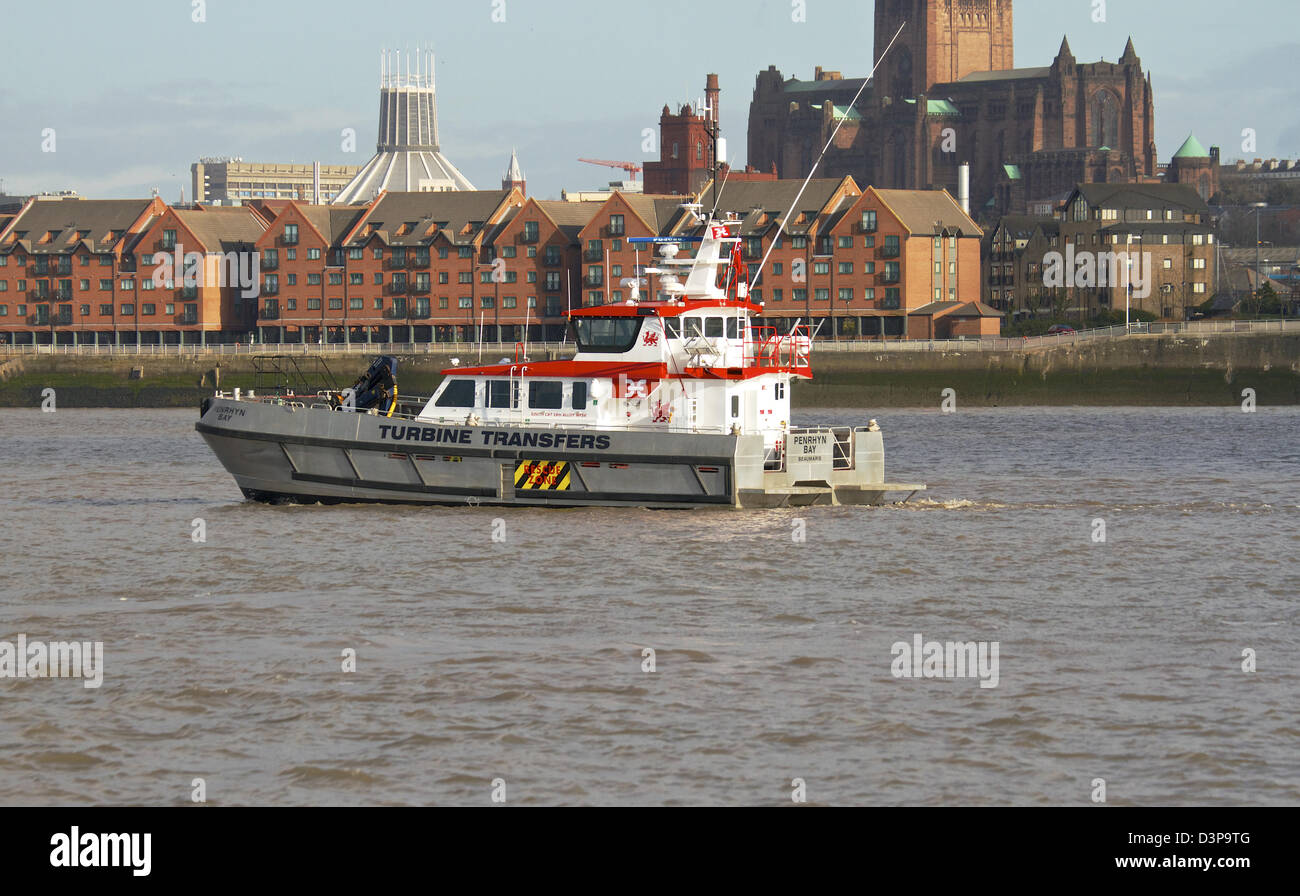 Working boat small cargo hi-res stock photography and images - Alamy