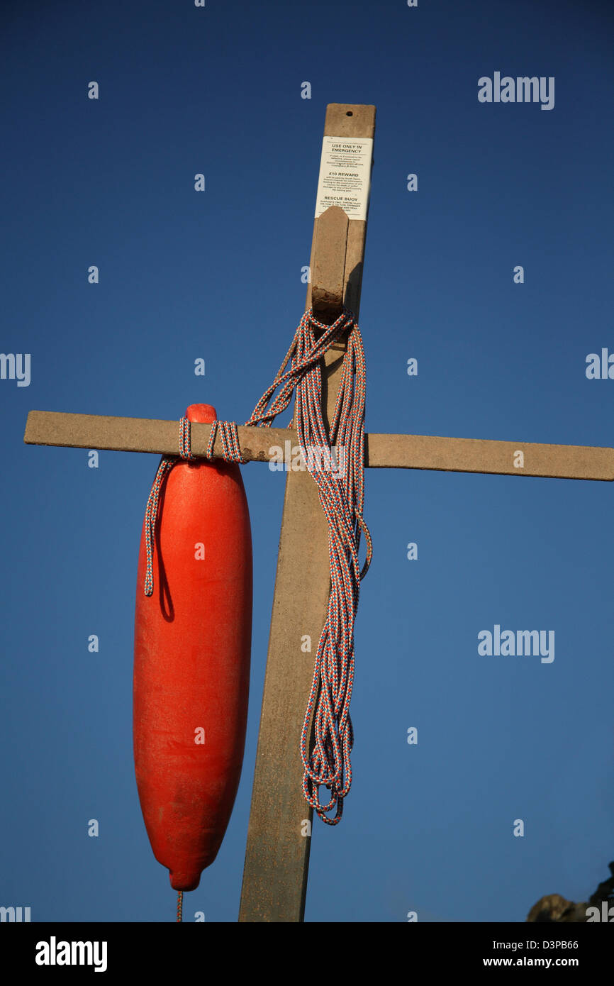 Rescue throw line hi-res stock photography and images - Alamy