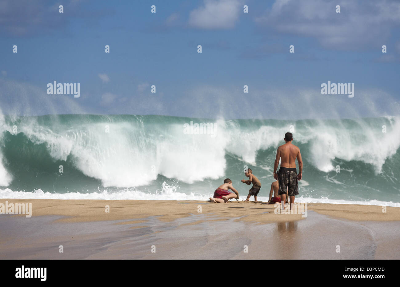 Man watching large waves hi-res stock photography and images - Alamy