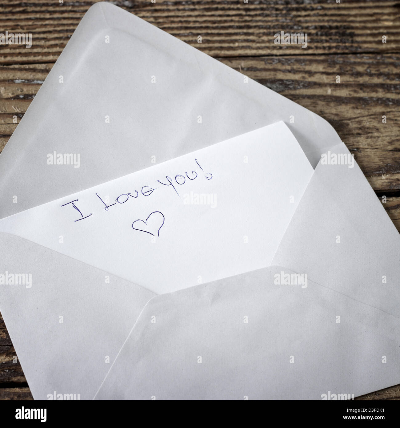 Unsealed envelope hi-res stock photography and images - Alamy