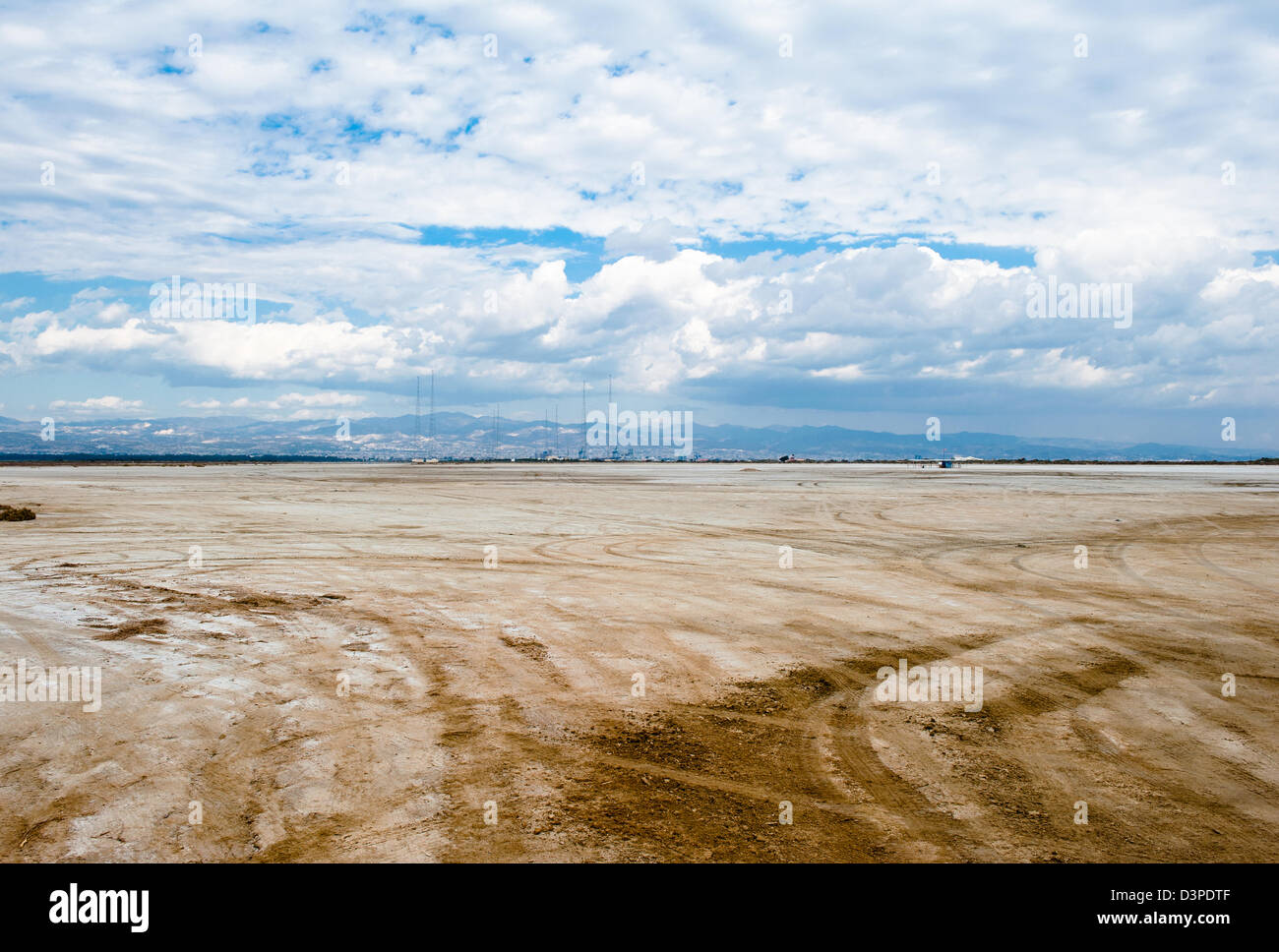 Akrotiri salt lake hi-res stock photography and images - Alamy