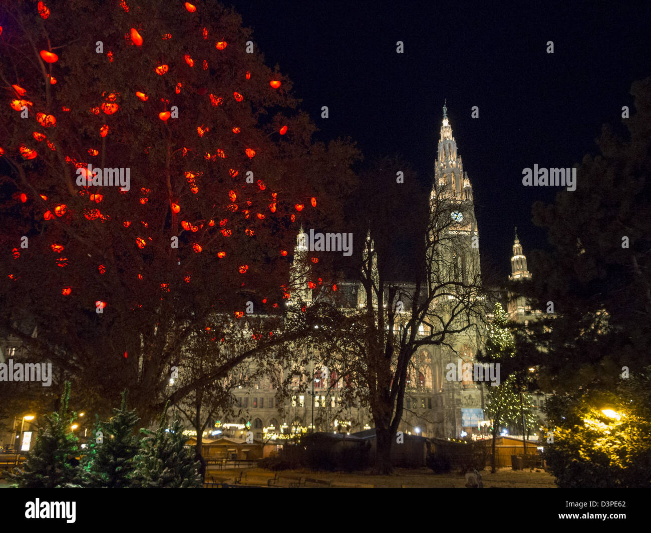 Rathaus Vienna -- city hall from its park. Evening view of Vienna's ...