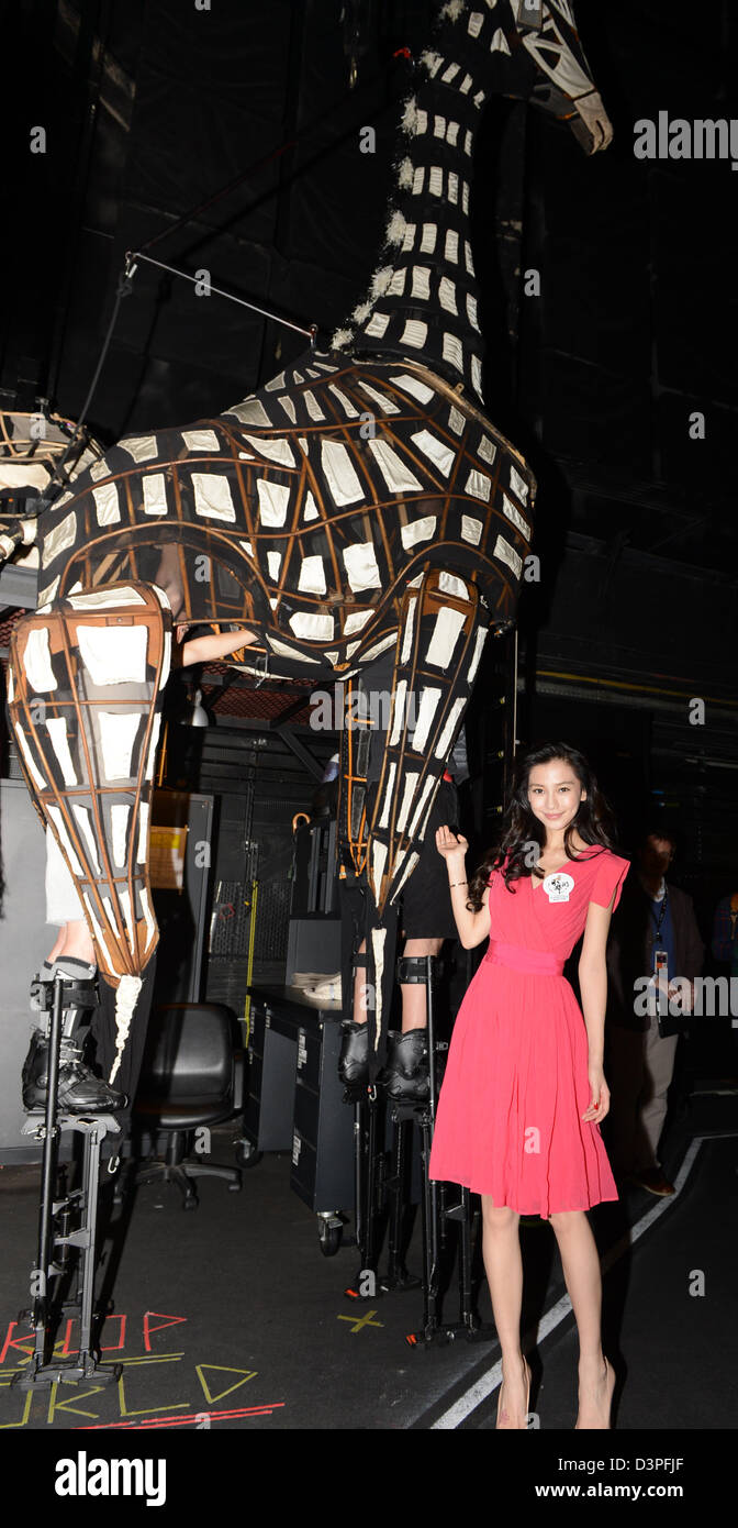 Angelababy attended 1000th performance of the House of Dancing Water in ...