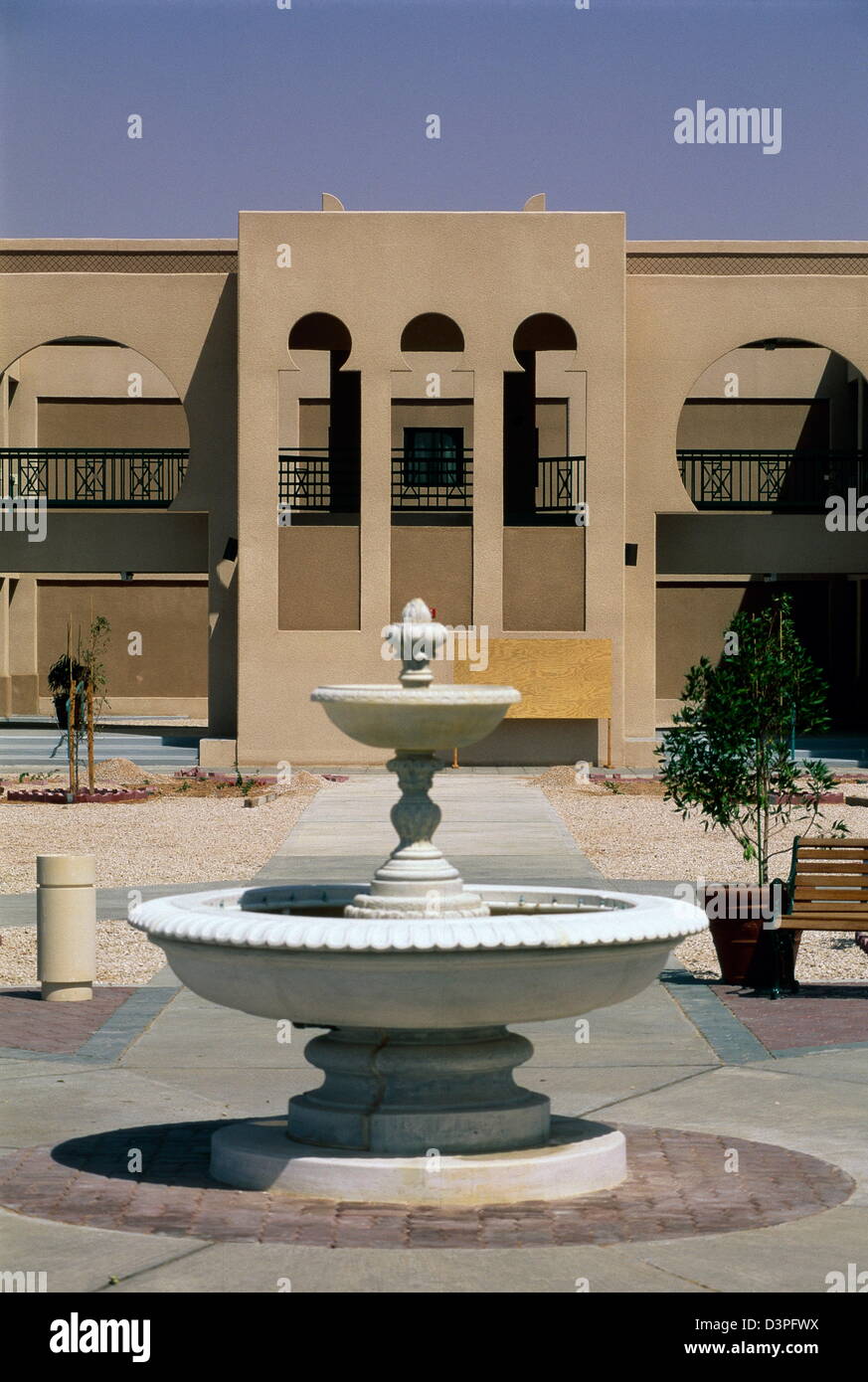 Shaybah oil field hi-res stock photography and images - Alamy