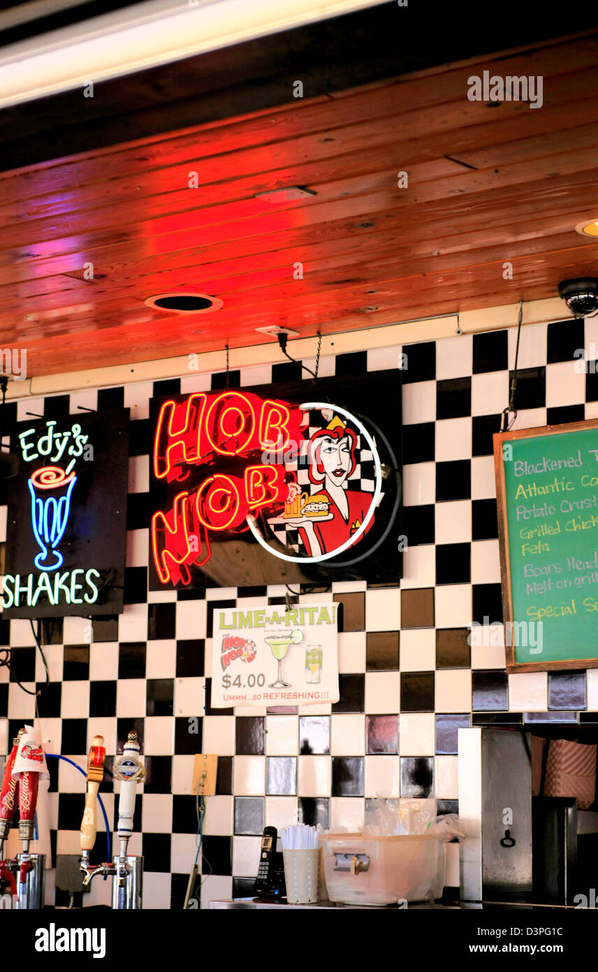 The Hob Nob 1950s Retro Drive-in restaurant in Sarasota Florida Stock ...