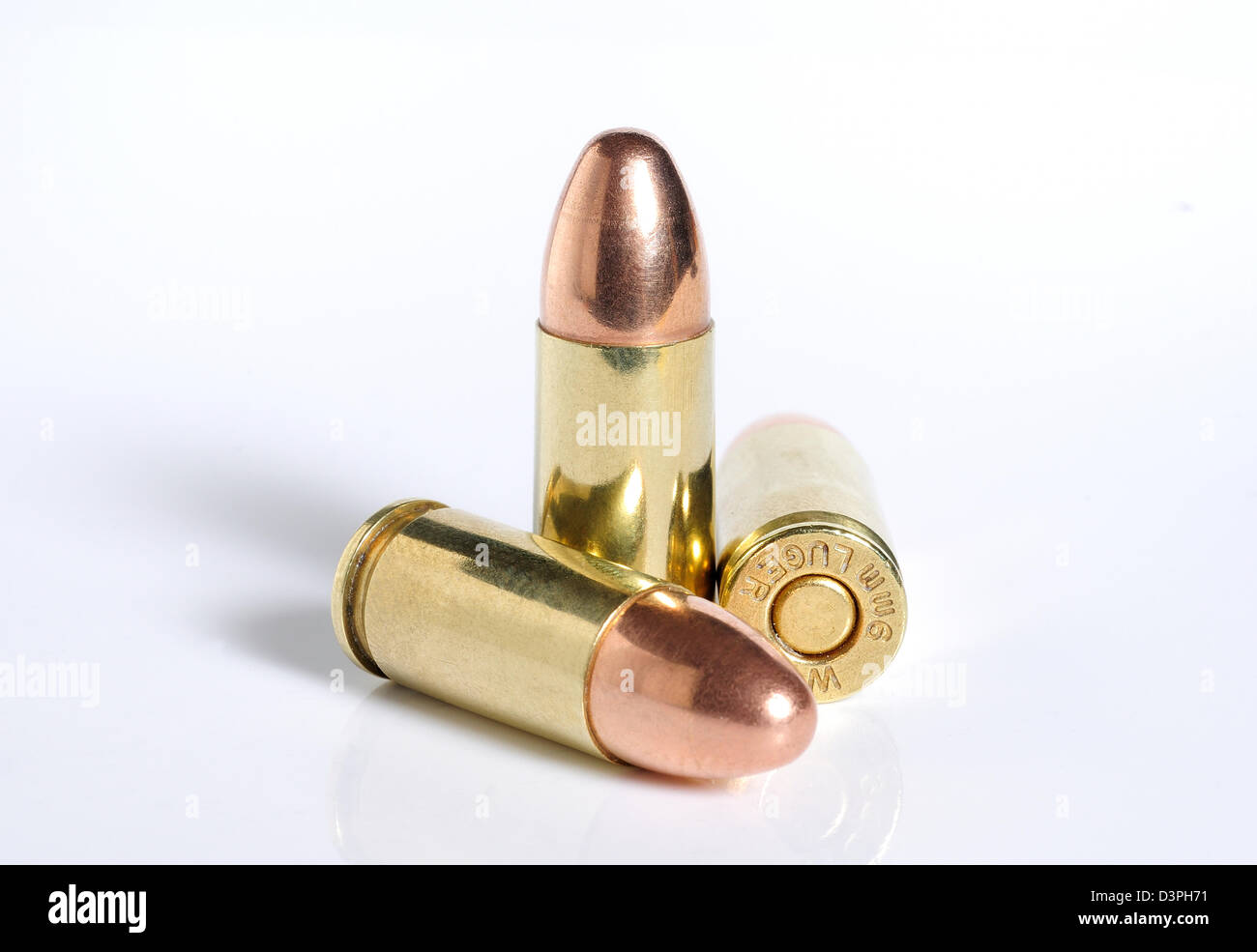 9mm Winchester Luger bullets against white backdrop Stock Photo - Alamy