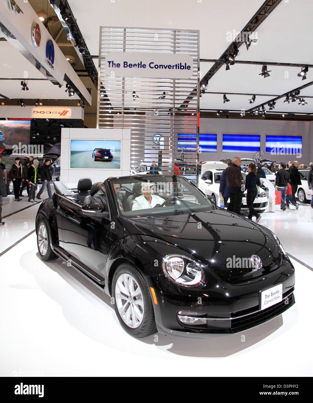Volkswagen beetle convertible hi-res stock photography and images - Alamy