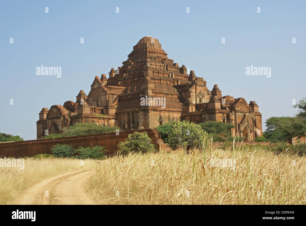Dhammayangyi Temple, Bagan, Myanmar Stock Photo - Alamy