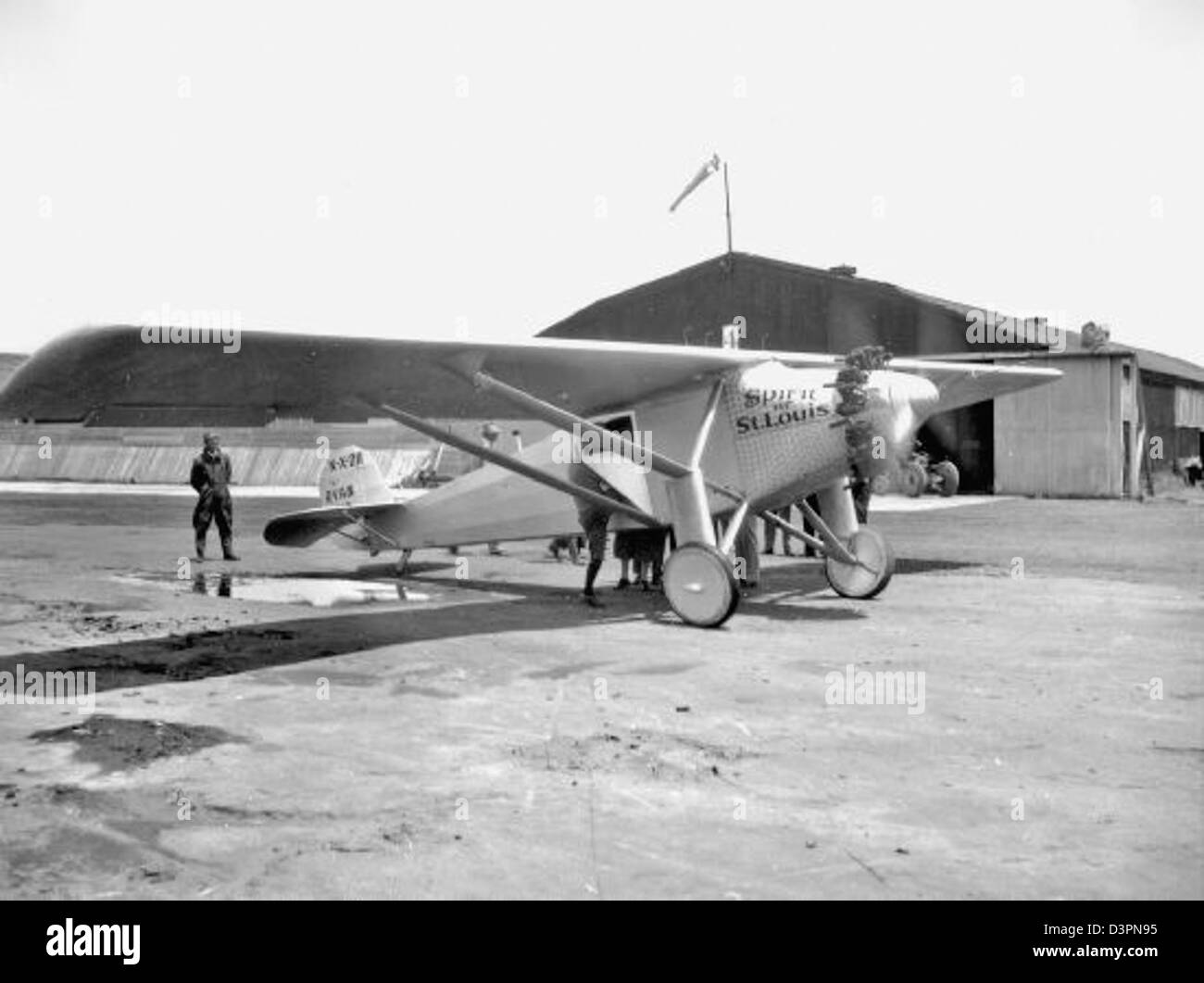 The Spirit of St. Louis, piloted by Charles Lindbergh, made its ...