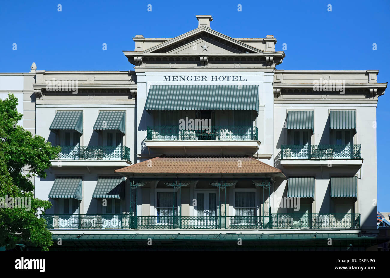 Menger hotel hi-res stock photography and images - Alamy