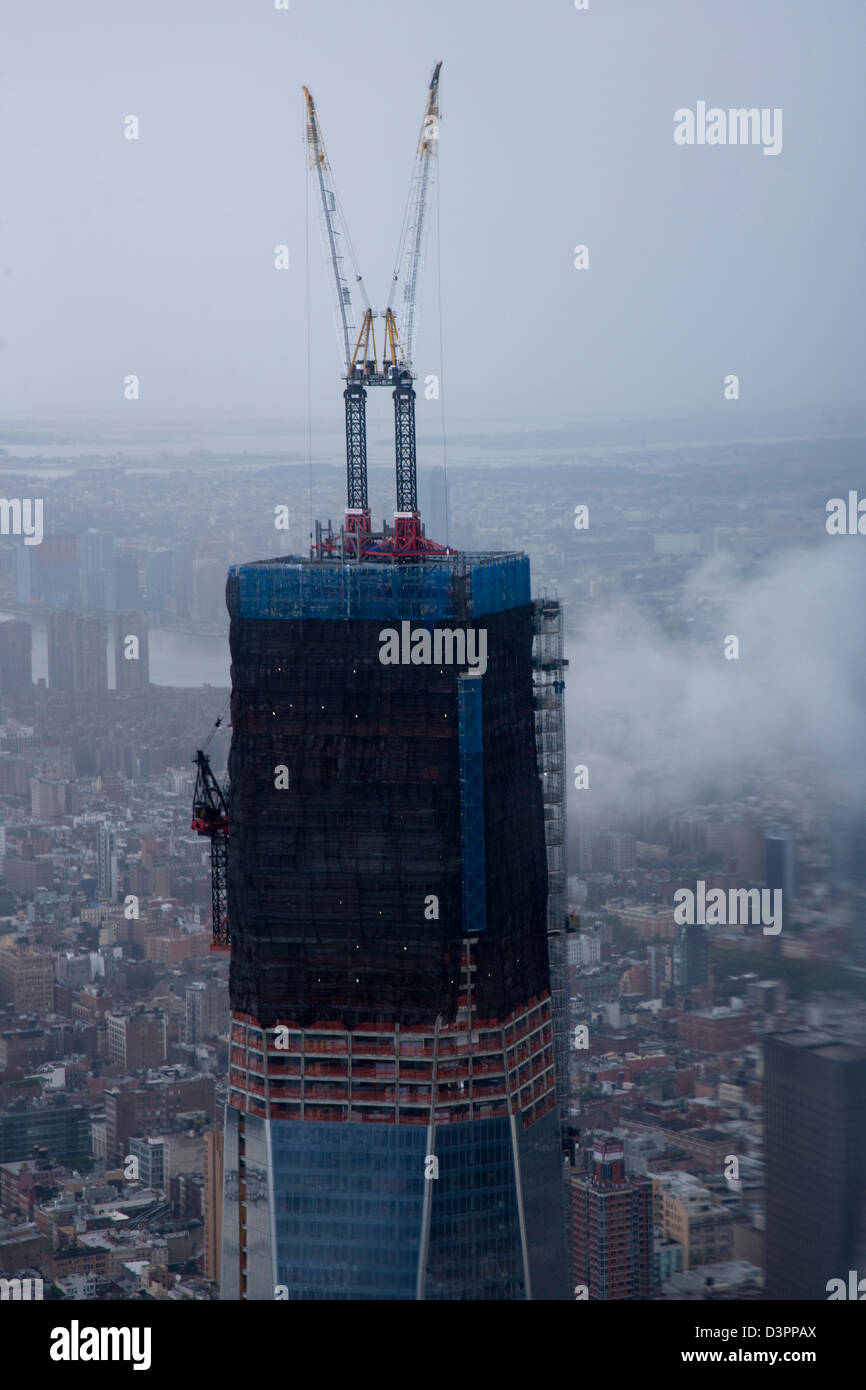 World one tower hi-res stock photography and images - Alamy